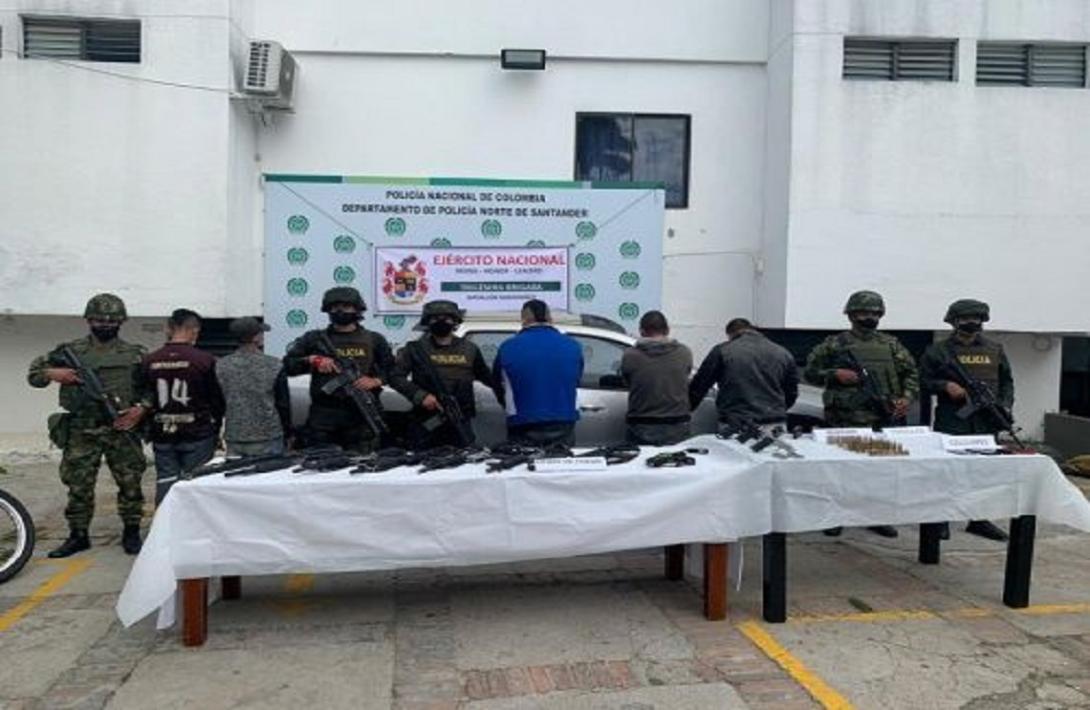 Golpe Contra El Gao Pelusos En Ocaña Deja 5 Capturados Y Arsenal De